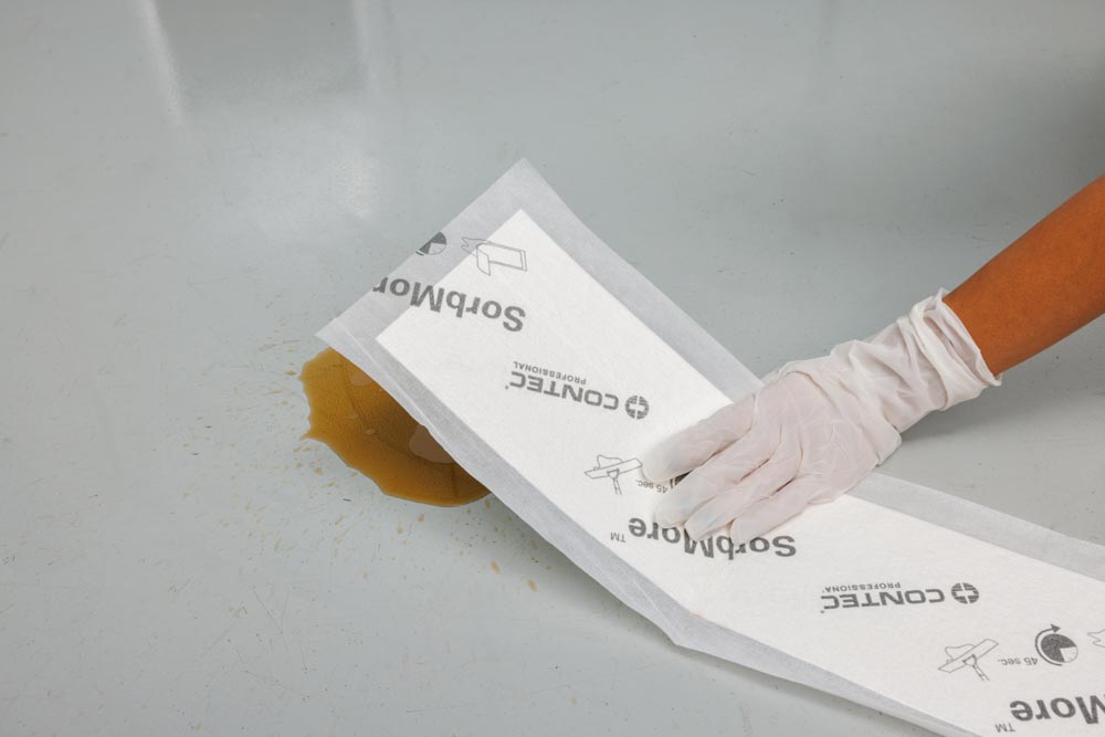 SorbMore® Absorbent Pad | Faster spill cleaning | Contec Pro